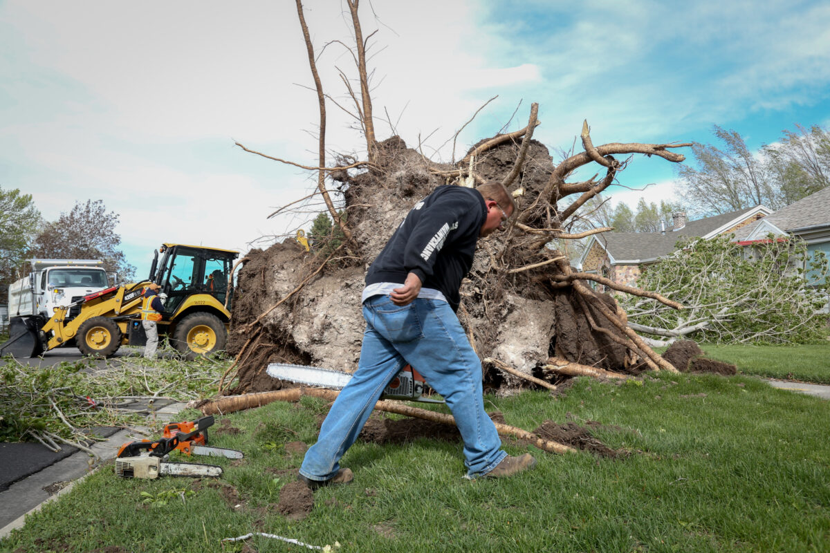 Wind storm causes power outages and damage in Northern Utah | News ...